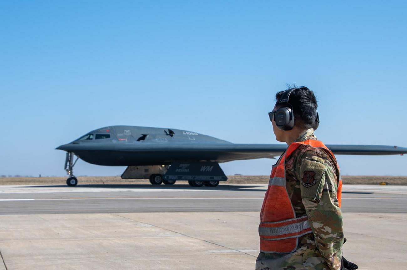 Guard Involved in Stealth Bomber Strike on Houthis | National Guard ...